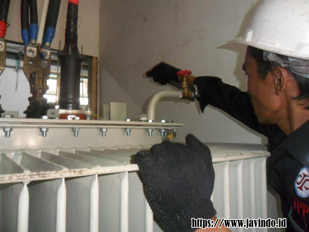 Mengenal Proses Purifikasi Oli Trafo silakan baca di https://www.javindo.id